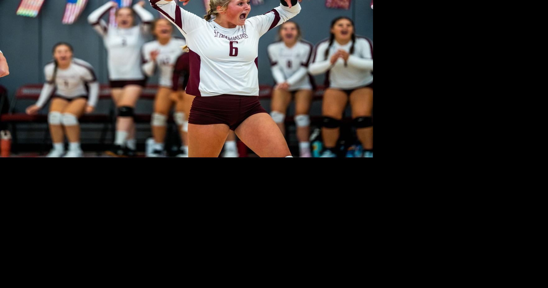 Douglas dances past Brookings-Harbor, wins Far West volleyball opener ...