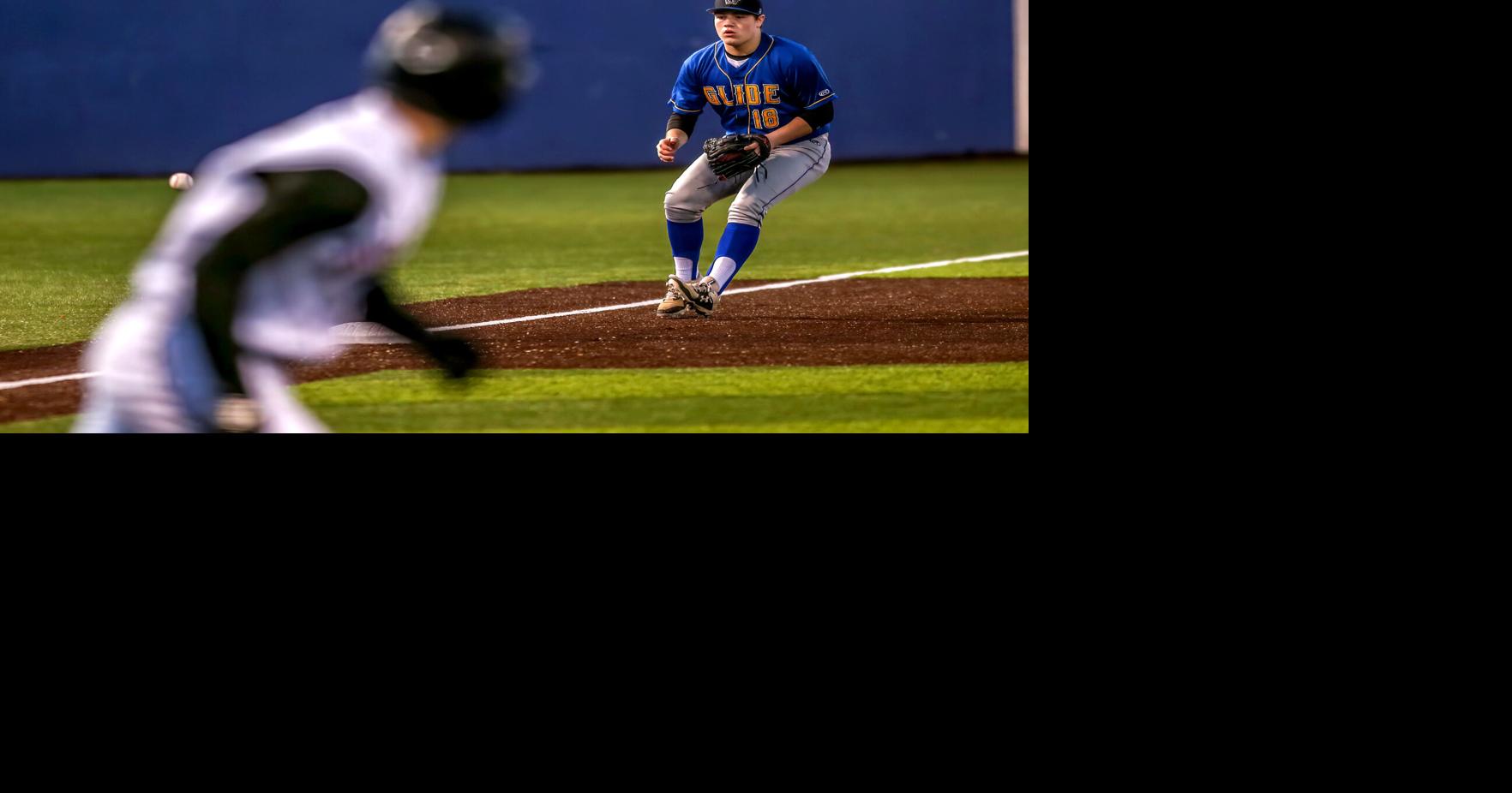 Umpqua Valley Christian opens season with 10-0 victory over Glide ...