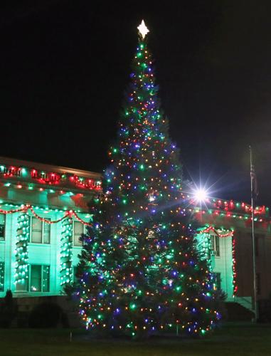 Tis the season for a virtual tree lighting | Local News | nrtoday.com