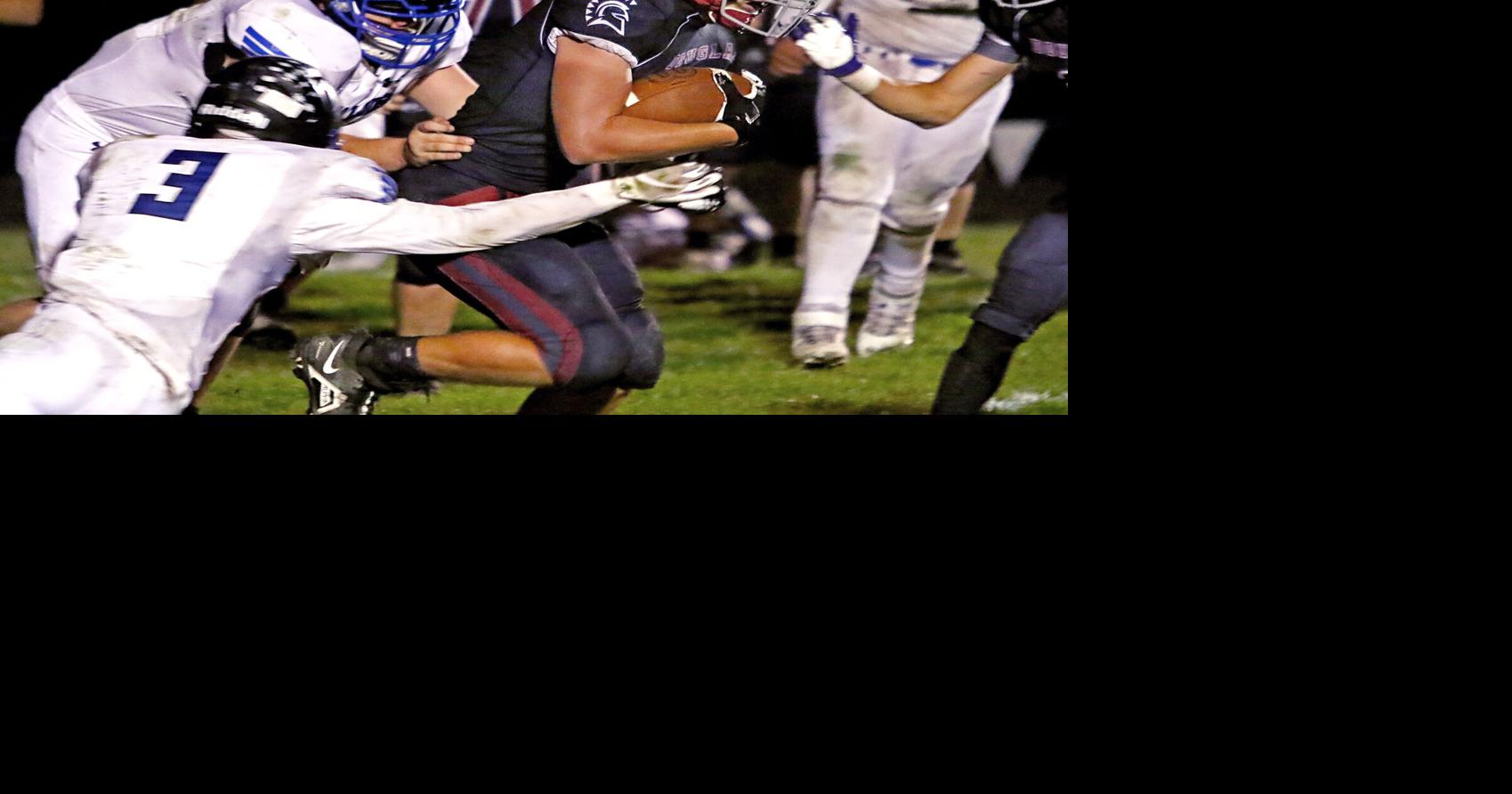 Late turnover helps Douglas hold on to beat Sutherlin, 26-22 | Prep ...