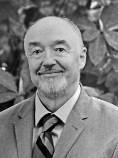 Gordon Stuart MacCracken | Obituaries | nrtoday.com