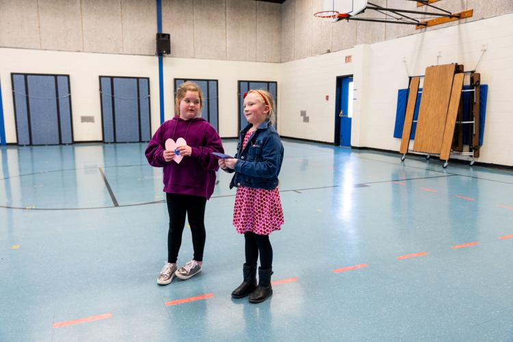 Eastwood students show love to their school | Education | nrtoday.com