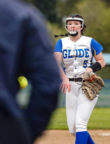 Glide softball looks to be a contender this spring | Prep Softball ...