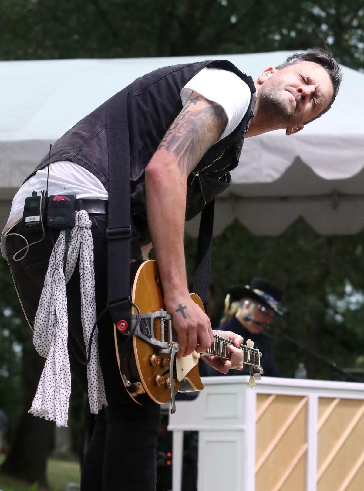 Collective Soul rocks Douglas County Fair, sells the most reserved ...