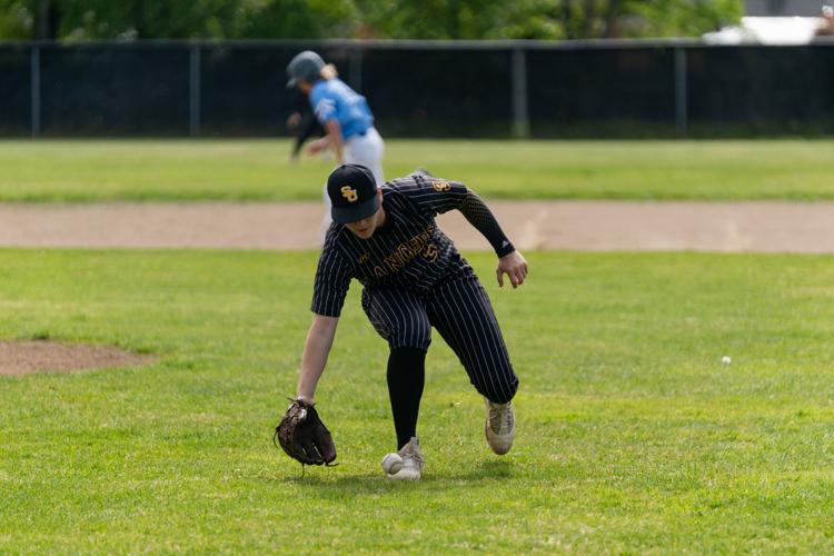 Sutherlin rebounds for split with South Umpqua in FWL baseball twin ...