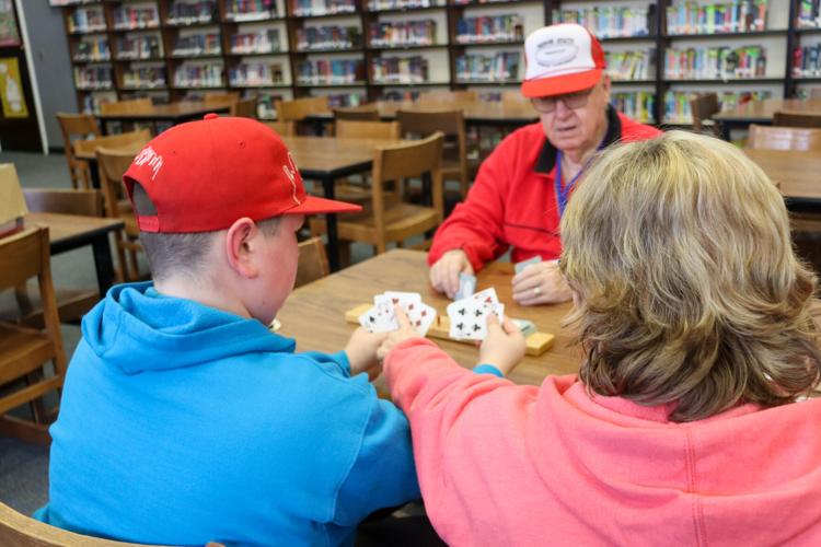 Fremont students expand knowledge with weekly cribbage club | Education ...