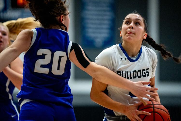 State tournament-bound: Sutherlin girls eliminate Jefferson 52-36 in ...