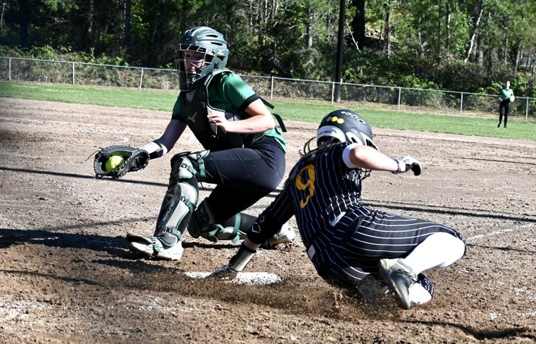 South Umpqua blanks Rogue River twice in FWL softball twin bill | Prep ...