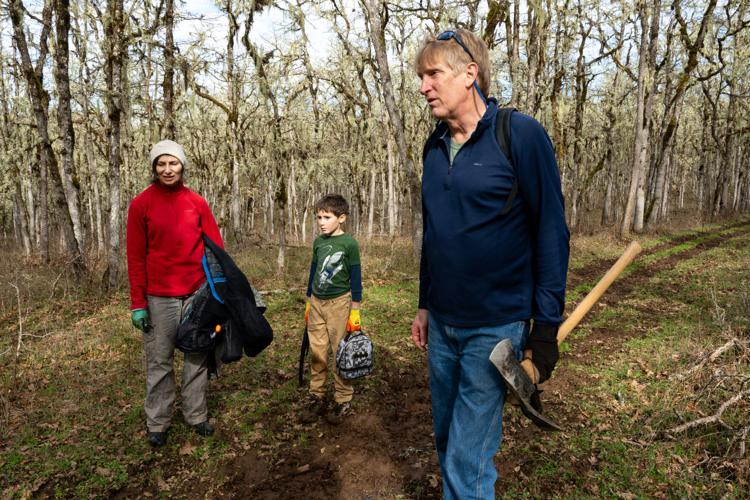 Volunteers clean trails at Mildred Kanipe Memorial Park | Environment ...