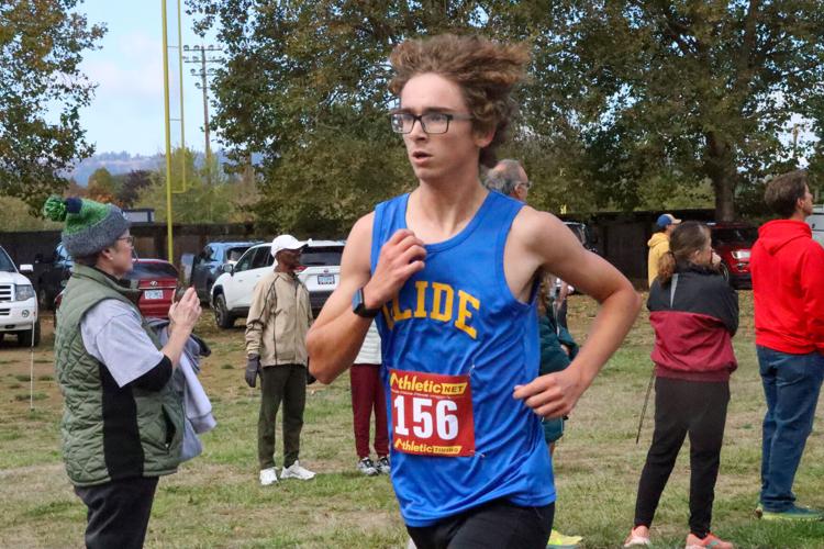 Roseburg's Eckman second in girls race as runners from 59 schools show ...