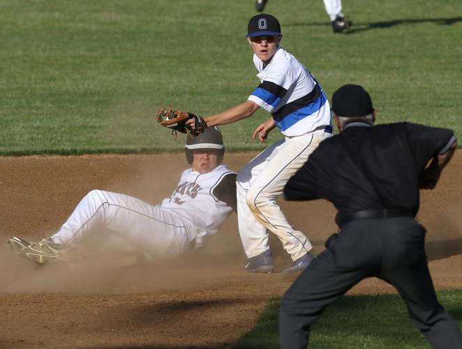 Oakland knocks out Umpqua Valley Christian, 8-6, in error-filled 2A/1A ...