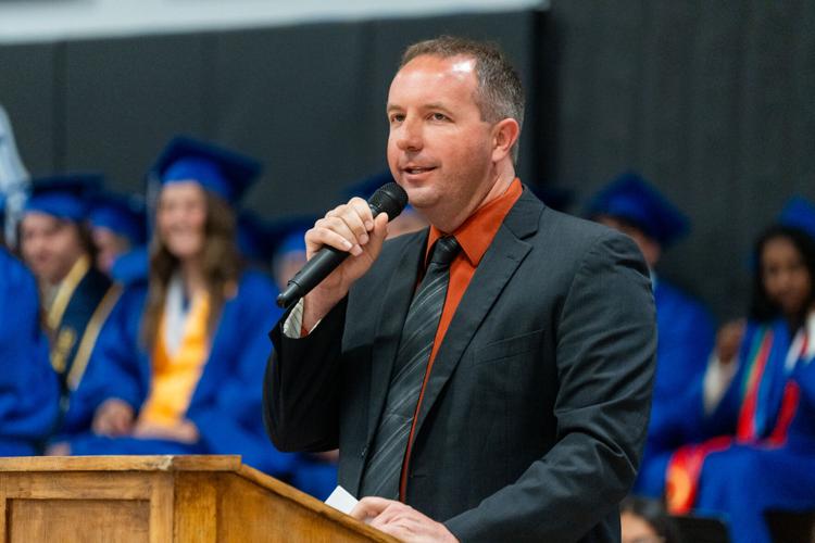 Sutherlin High School celebrates graduates | Education | nrtoday.com