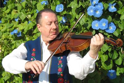 Aikman’s World Premiere Features Principal Violist Csaba Erdélyi | Arts ...