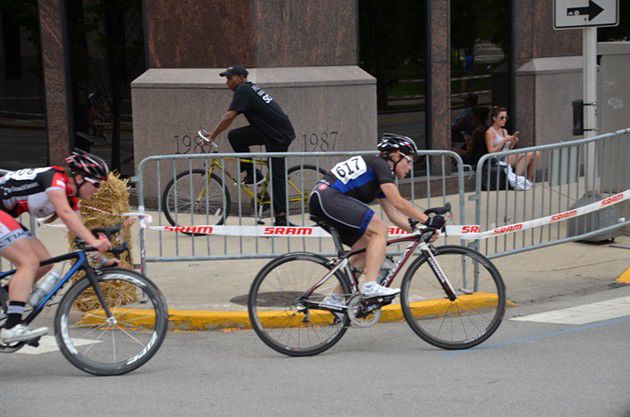 Slideshow: Indy Crit photos | Mass Ave Criterium | nuvo.net