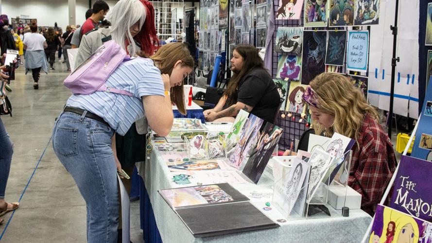 Slideshow: Indiana Comic Convention 2019 | Multimedia | nuvo.net Slideshow: Indiana Comic Convention 2019 | Multimedia | nuvo.net