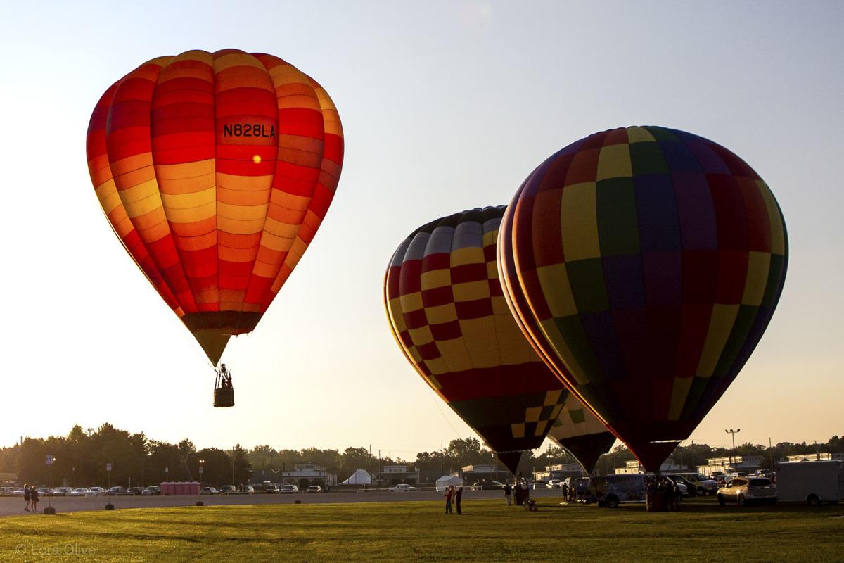 Slideshow: Hot Air Balloon Race at the Fair | Multimedia | nuvo.net