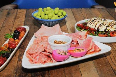 Post-apocalyptic cocktails at Eat + Drink | Food | nuvo.net