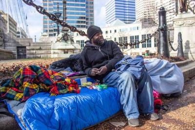 Why some unsheltered homeless choose to stay outside | Government ...