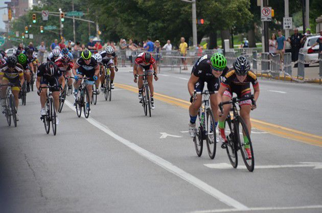Slideshow: Indy Crit photos | Mass Ave Criterium | nuvo.net