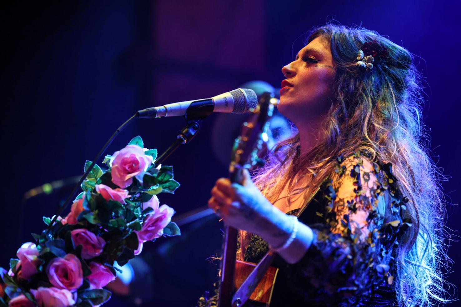 Sierra Ferrell – Long Time Going Tour with Jaime Wyatt | Review | nuvo.net