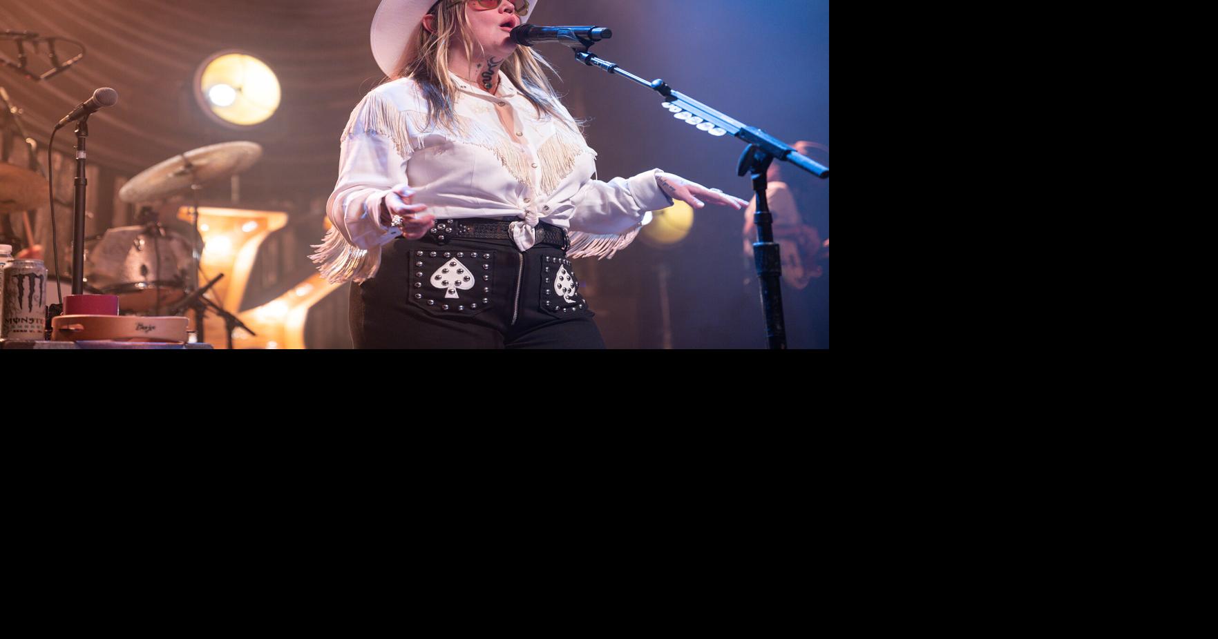 Elle King: A Freaking Men & No Fucks Given | Review | nuvo.net