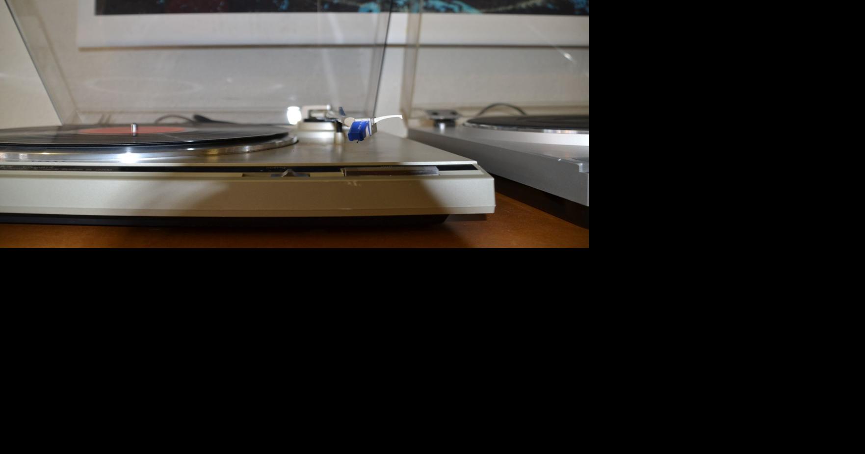 Finding a fine vintage at Neareastside Indy's Turntable Shoppe | Music ...