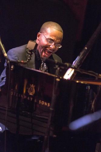 Review: Sullivan Fortner at Jazz Kitchen | Music | nuvo.net