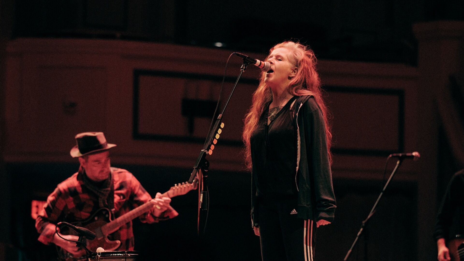 Review: Neko Case captivates at the Palladium | Music | nuvo.net