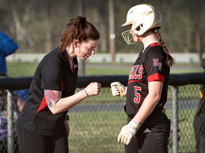Mountain View softball wins second straight, rout Storm 15-2 | Nvdaily ...