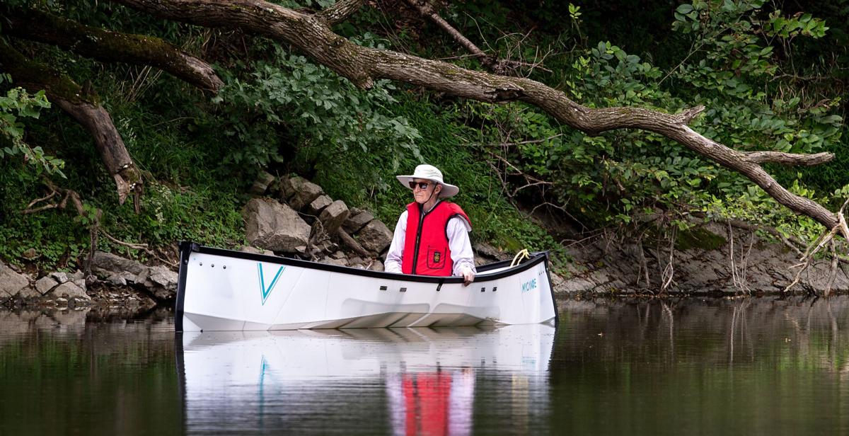 Peaceful Float With A Fold-Up Canoe | Nvdaily | nvdaily.com