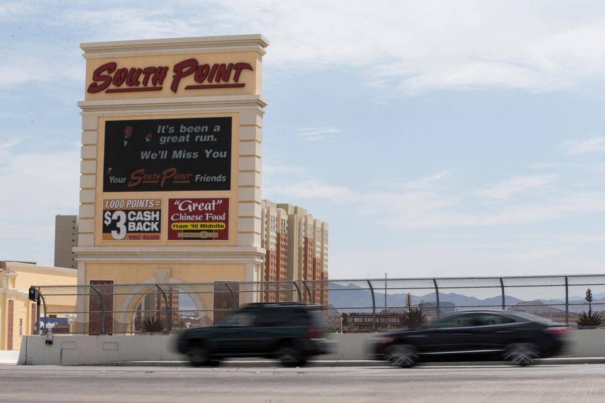 Teenage barrel racing competitor accused of stabbing horses at Las ...