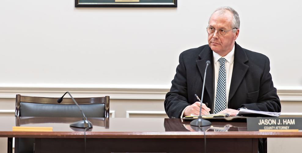 Warren County chief administrator quits after 4 months, takes $113,000 ...