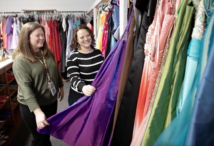 Bippity, boppity, boo: Glass Slipper provides free formalwear to Warren ...