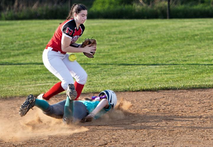 Skyline softball clinches state berth with win over Meridian | Nvdaily ...