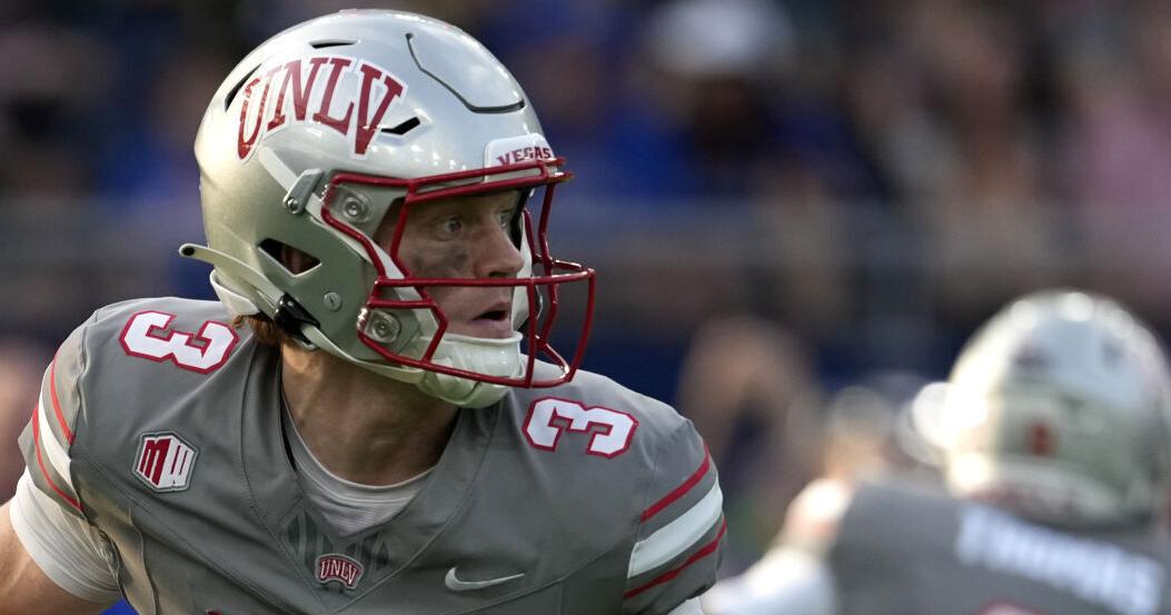 Chesney looking forward to QB competition | Nvdaily | nvdaily.com