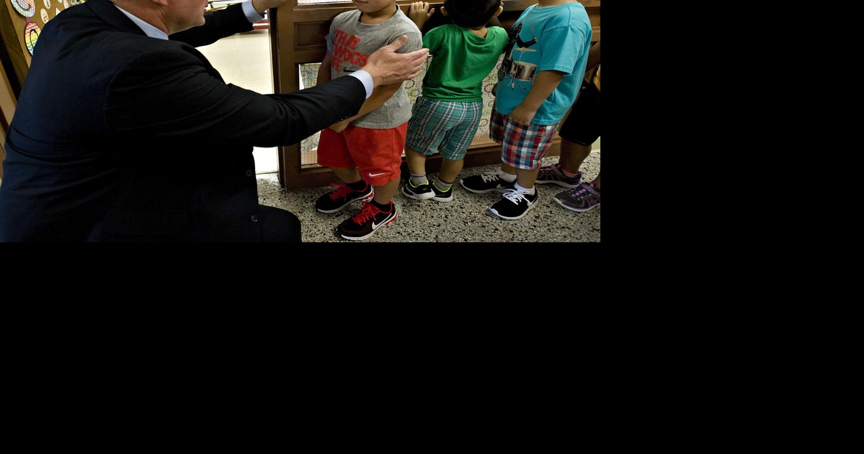 Teachers report a smooth first day back at school | Education | nvdaily.com