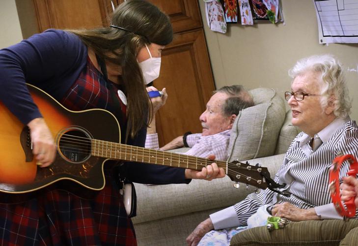Music therapy program something worth singing about | Nvdaily | nvdaily.com