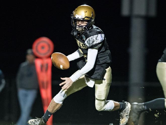 Skyline's Appleton enjoys pressure of being quarterback, leader ...