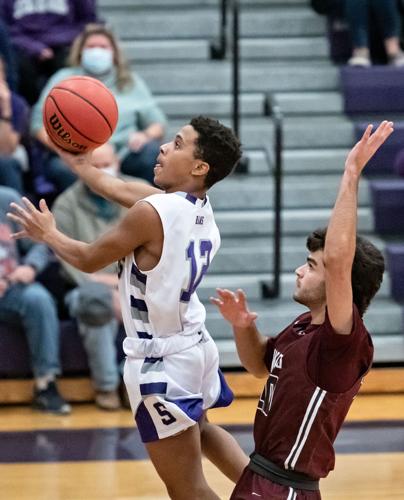 Warren boys rally past Rams in fourth period to pick up first win of ...