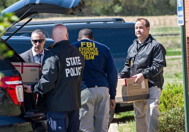 FBI, state police swarm EDA office | Nvdaily | nvdaily.com