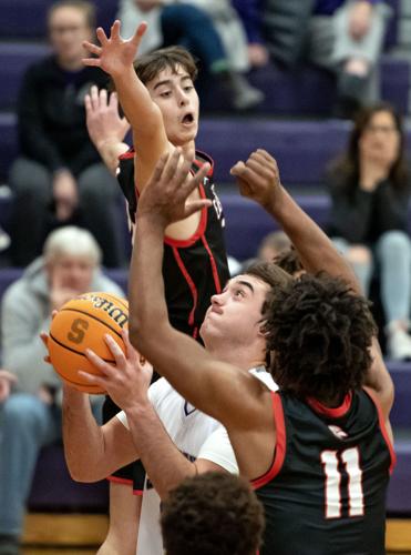 Rams' rally falls short against Eagles | Nvdaily | nvdaily.com