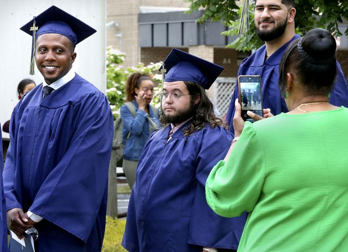 1,003 graduate from Laurel Ridge Community College | Nvdaily | nvdaily.com