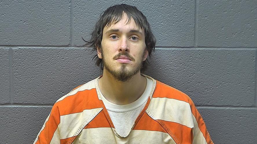 Four arrested over alleged 'bawdy place’ | Nvdaily | nvdaily.com