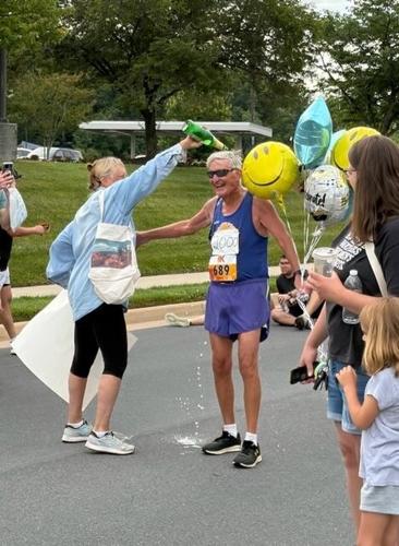 Local runner crosses finish line in 2,000th race | Nvdaily | nvdaily.com