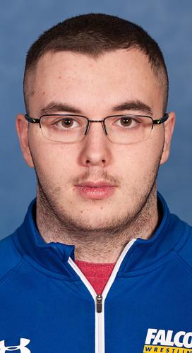 Camaraderie helping Central's wrestling team overcome low numbers ...