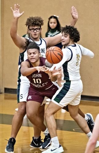 Hawks hold off Judges for boys basketball win | Nvdaily | nvdaily.com
