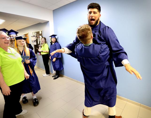 1,003 graduate from Laurel Ridge Community College | Nvdaily | nvdaily.com