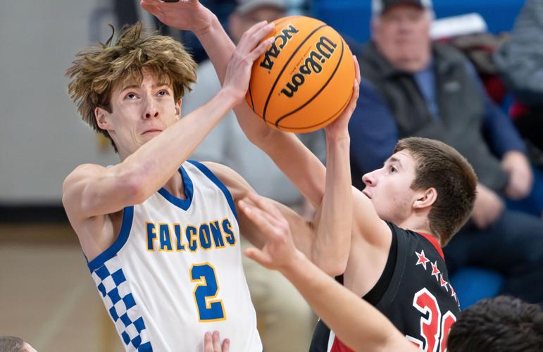 Central knocks off Mountain View in boys basketball | Nvdaily | nvdaily.com