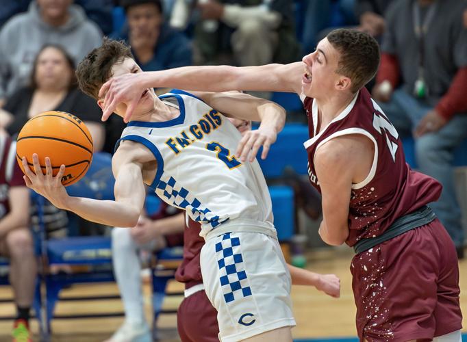 Pan scores 26 points to lead Central to tourney title | Nvdaily ...