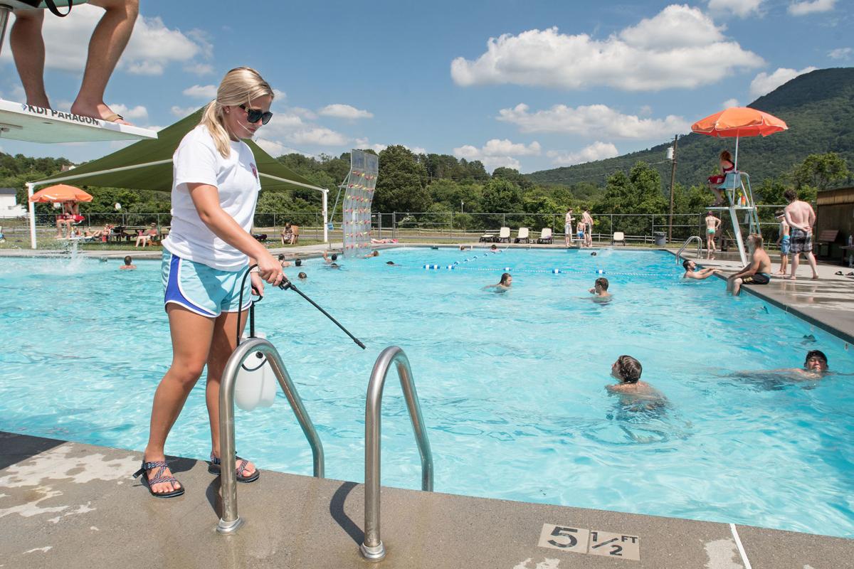 Pool Time In Strasburg | Nvdaily | nvdaily.com
